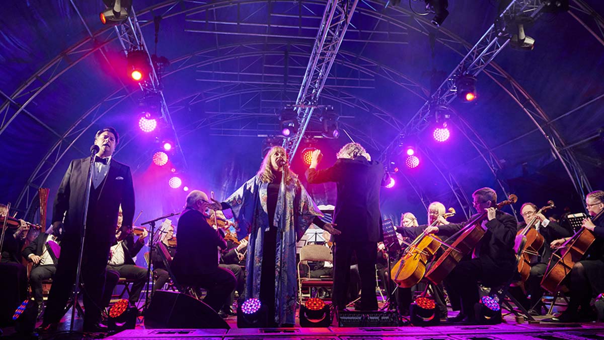 Anando-Mukerjee-and-Claire-Prewer | British Police Symphony Orchestra